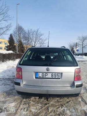 Pelēks Volkswagen Passat 2004 Viļņa, ar dzinēja tilpumu 1.90 L un nobraukumu 320 tūkst. km par 1450 €, foto 7 vietnē AUTOMOTO.COM.LV