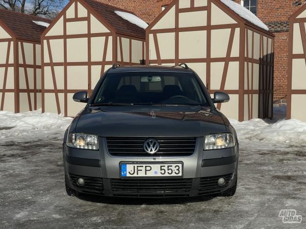 Pelēks Volkswagen Passat 2004 Šilutė, ar dzinēja tilpumu 1.90 L un nobraukumu 386 tūkst. km par 1150 €, foto 2 vietnē AUTOMOTO.COM.LV