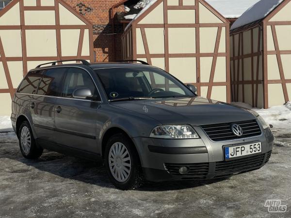 Pelēks Volkswagen Passat 2004 Šilutė, ar dzinēja tilpumu 1.90 L un nobraukumu 386 tūkst. km par 1150 €, foto 3 vietnē AUTOMOTO.COM.LV