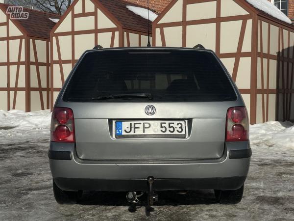 Pelēks Volkswagen Passat 2004 Šilutė, ar dzinēja tilpumu 1.90 L un nobraukumu 386 tūkst. km par 1150 €, foto 5 vietnē AUTOMOTO.COM.LV