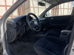 Pelēks Volkswagen Passat 2004 Šilutė, ar dzinēja tilpumu 1.90 L un nobraukumu 386 tūkst. km par 1150 €, foto 12 vietnē AUTOMOTO.COM.LV