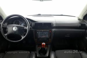 Grey Volkswagen Passat 2004 in Tallinn, with an engine capacity of 2.00 L and mileage of 335 thousand km for 1599 €, photo 5 on AUTOMOTO.COM.LV