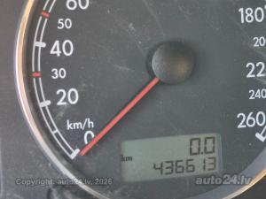 Grey Volkswagen Passat 2004 in Tallinn, with an engine capacity of 1.90 L and mileage of 440 thousand km for 2700 €, photo 8 on AUTOMOTO.COM.LV