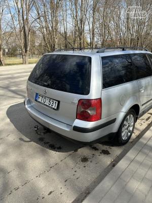 Grey Volkswagen Passat 2004 in Vilkaviskis, with an engine capacity of 1.90 L and mileage of 358 thousand km for 1550 €, photo 3 on AUTOMOTO.COM.LV