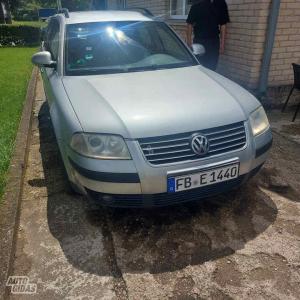 Grey Volkswagen Passat 2004 in Kaunas, with an engine capacity of 1.90 L and mileage of 317 thousand km for 1550 €, photo  on AUTOMOTO.COM.LV