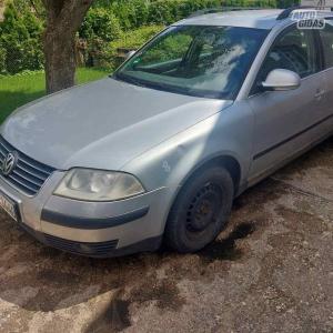 Grey Volkswagen Passat 2004 in Kaunas, with an engine capacity of 1.90 L and mileage of 317 thousand km for 1550 €, photo 3 on AUTOMOTO.COM.LV