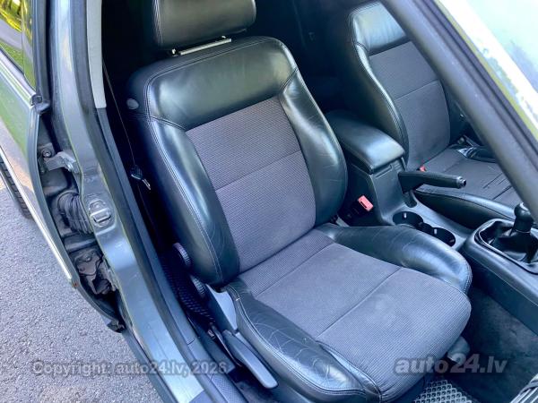 Grey Volkswagen Passat 2004 in Haapsalu, with an engine capacity of 1.90 L and mileage of 416 thousand km for 1899 €, photo 9 on AUTOMOTO.COM.LV