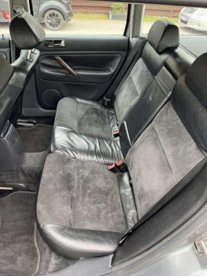 Grey Volkswagen Passat 2004 in Klaipeda, with an engine capacity of 1.98 L and mileage of 320 thousand km for 1700 €, photo 13 on AUTOMOTO.COM.LV