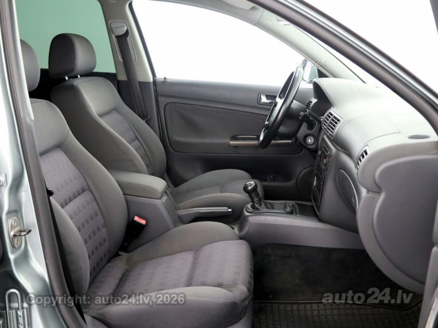 Pelēks Volkswagen Passat 2004 Tallina, ar dzinēja tilpumu 1.80 L un nobraukumu 346 tūkst. km par 999 €, foto 7 vietnē AUTOMOTO.COM.LV