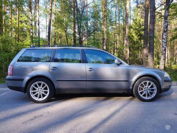 Grey Volkswagen Passat 2004 in Vilnius, with an engine capacity of 1.90 L and mileage of 310 thousand km for 999 €, photo 7 on AUTOMOTO.COM.LV