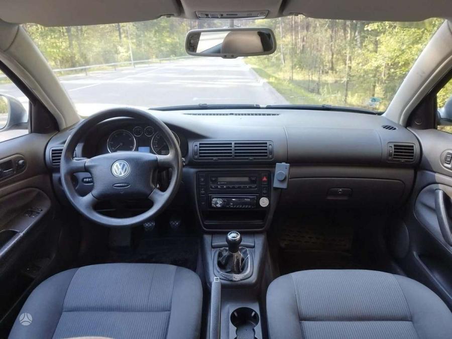 Pelēks Volkswagen Passat 2004 Viļņa, ar dzinēja tilpumu 1.90 L un nobraukumu 310 tūkst. km par 999 €, foto 10 vietnē AUTOMOTO.COM.LV