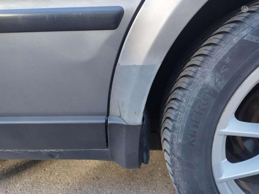 Pelēks Volkswagen Passat 2004 Viļņa, ar dzinēja tilpumu 1.90 L un nobraukumu 310 tūkst. km par 999 €, foto 20 vietnē AUTOMOTO.COM.LV