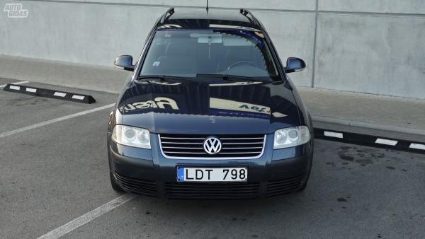 Pelēks Volkswagen Passat 2004 Alīta, ar dzinēja tilpumu 1.90 L un nobraukumu 358 tūkst. km par 1350 €, foto 4 vietnē AUTOMOTO.COM.LV