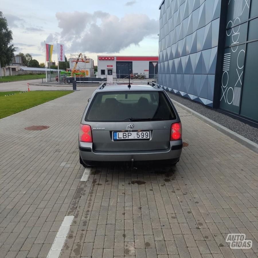 Grey Volkswagen Passat 2004 in Silute, with an engine capacity of 1.90 L and mileage of 0 thousand km for 1650 €, photo 4 on AUTOMOTO.COM.LV