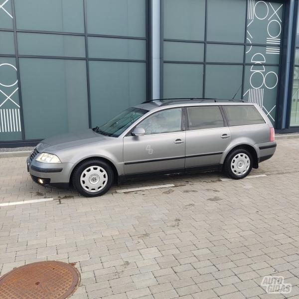 Grey Volkswagen Passat 2004 in Silute, with an engine capacity of 1.90 L and mileage of 0 thousand km for 1650 €, photo 6 on AUTOMOTO.COM.LV