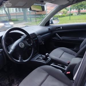 Grey Volkswagen Passat 2004 in Silute, with an engine capacity of 1.90 L and mileage of 0 thousand km for 1650 €, photo 9 on AUTOMOTO.COM.LV