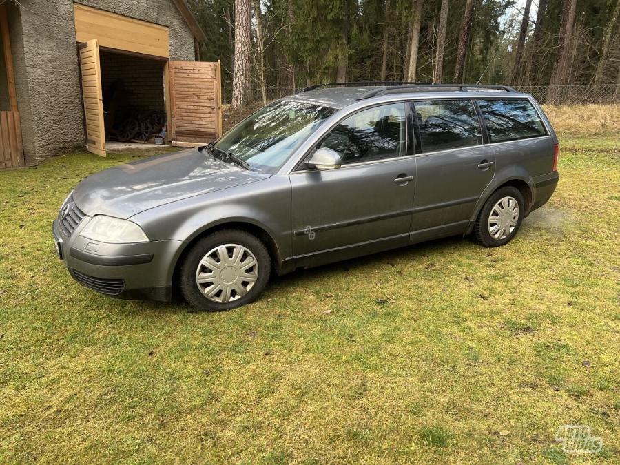 Grey Volkswagen Passat 2005 in Kelme, with an engine capacity of 1.90 L and mileage of 328 thousand km for 1100 €, photo 2 on AUTOMOTO.COM.LV