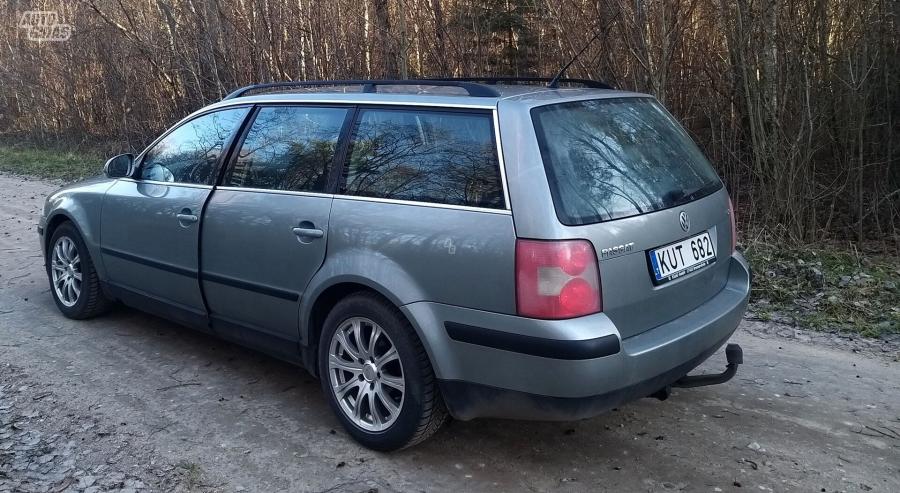 Grey Volkswagen Passat 2005 in Naujoji Akmene, with an engine capacity of 1.90 L and mileage of 356 thousand km for 1550 €, photo 6 on AUTOMOTO.COM.LV