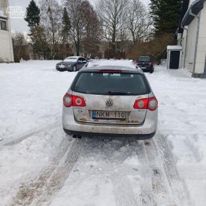 Pelēks Volkswagen Passat 2005 Kauņa, ar dzinēja tilpumu 2.00 L un nobraukumu 367 tūkst. km par 1600 €, foto 4 vietnē AUTOMOTO.COM.LV