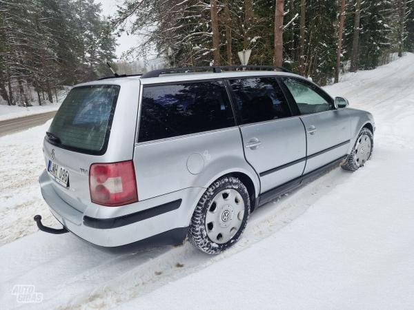 Grey Volkswagen Passat 2005 in Anyksciai, with an engine capacity of 1.90 L and mileage of 390 thousand km for 1190 €, photo 3 on AUTOMOTO.COM.LV