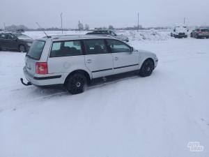 Grey Volkswagen Passat 2005 in Vilnius, with an engine capacity of 1.90 L and mileage of 295 thousand km for 850 €, photo  on AUTOMOTO.COM.LV