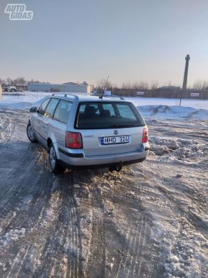 Pelēks Volkswagen Passat 2005 Viļņa, ar dzinēja tilpumu 1.90 L un nobraukumu 256 tūkst. km par 1250 €, foto 3 vietnē AUTOMOTO.COM.LV
