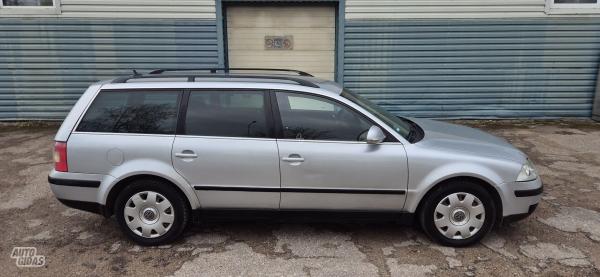 Grey Volkswagen Passat 2005 in Alytus, with an engine capacity of 1.90 L and mileage of 421 thousand km for 1490 €, photo 6 on AUTOMOTO.COM.LV