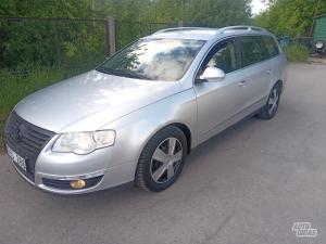 Pelēks Volkswagen Passat 2005 Šauļi, ar dzinēja tilpumu 2.00 L un nobraukumu 320 tūkst. km par 990 €, foto 4 vietnē AUTOMOTO.COM.LV