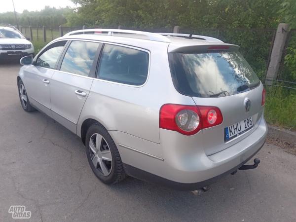 Pelēks Volkswagen Passat 2005 Šauļi, ar dzinēja tilpumu 2.00 L un nobraukumu 320 tūkst. km par 990 €, foto 5 vietnē AUTOMOTO.COM.LV