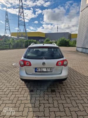 Pelēks Volkswagen Passat 2005 Klaipėda, ar dzinēja tilpumu 2.00 L un nobraukumu 330 tūkst. km par 1200 €, foto 6 vietnē AUTOMOTO.COM.LV