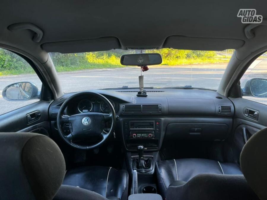 Pelēks Volkswagen Passat 2005 Alīta, ar dzinēja tilpumu 1.90 L un nobraukumu 482 tūkst. km par 1700 €, foto 12 vietnē AUTOMOTO.COM.LV
