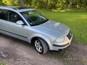 Grey Volkswagen Passat 2005 in Tartu, with an engine capacity of 2.00 L and mileage of 327 thousand km for 1850 €, photo 6 on AUTOMOTO.COM.LV