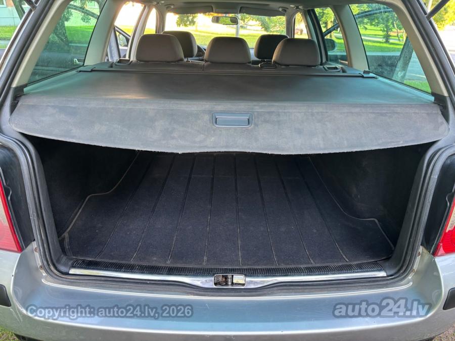 Grey Volkswagen Passat 2005 in Tartu, with an engine capacity of 2.00 L and mileage of 327 thousand km for 1850 €, photo 26 on AUTOMOTO.COM.LV