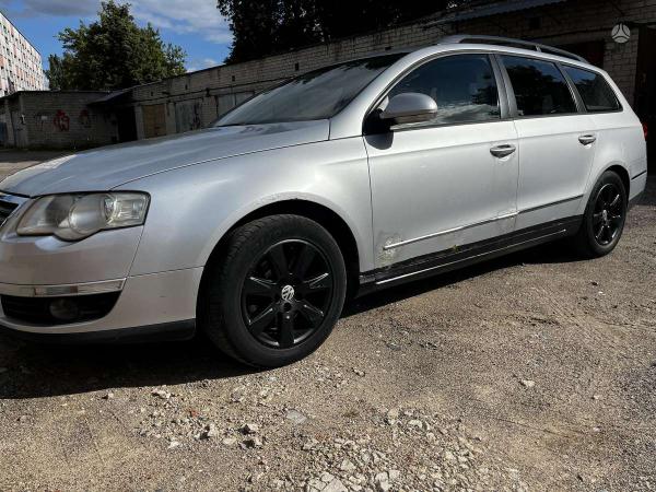 Grey Volkswagen Passat 2005 in Jonava, with an engine capacity of 1.97 L and mileage of 291 thousand km for 950 €, photo 2 on AUTOMOTO.COM.LV