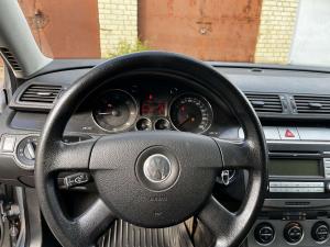 Pelēks Volkswagen Passat 2005 Jonava, ar dzinēja tilpumu 1.97 L un nobraukumu 291 tūkst. km par 950 €, foto 12 vietnē AUTOMOTO.COM.LV