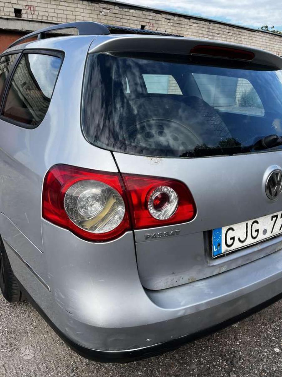 Pelēks Volkswagen Passat 2005 Jonava, ar dzinēja tilpumu 1.97 L un nobraukumu 291 tūkst. km par 950 €, foto 18 vietnē AUTOMOTO.COM.LV
