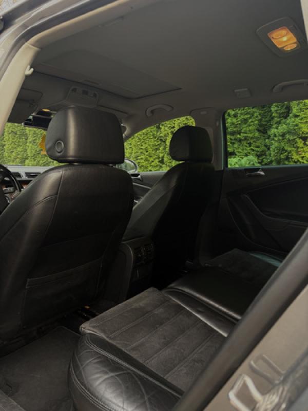 Grey Volkswagen Passat 2005 in Tallinn, with an engine capacity of 2.00 L and mileage of 316 thousand km for 1999 €, photo 8 on AUTOMOTO.COM.LV