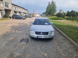 Pelēks Volkswagen Passat 2005 Viļņa, ar dzinēja tilpumu 1.90 L un nobraukumu 320 tūkst. km par 1400 €, foto 3 vietnē AUTOMOTO.COM.LV