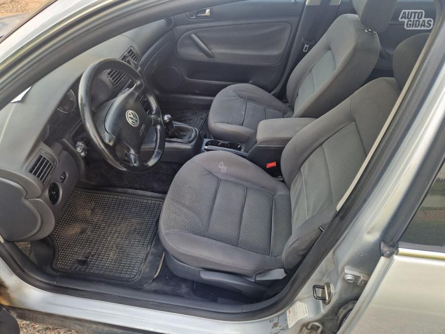 Pelēks Volkswagen Passat 2005 Viļņa, ar dzinēja tilpumu 1.90 L un nobraukumu 320 tūkst. km par 1400 €, foto 9 vietnē AUTOMOTO.COM.LV