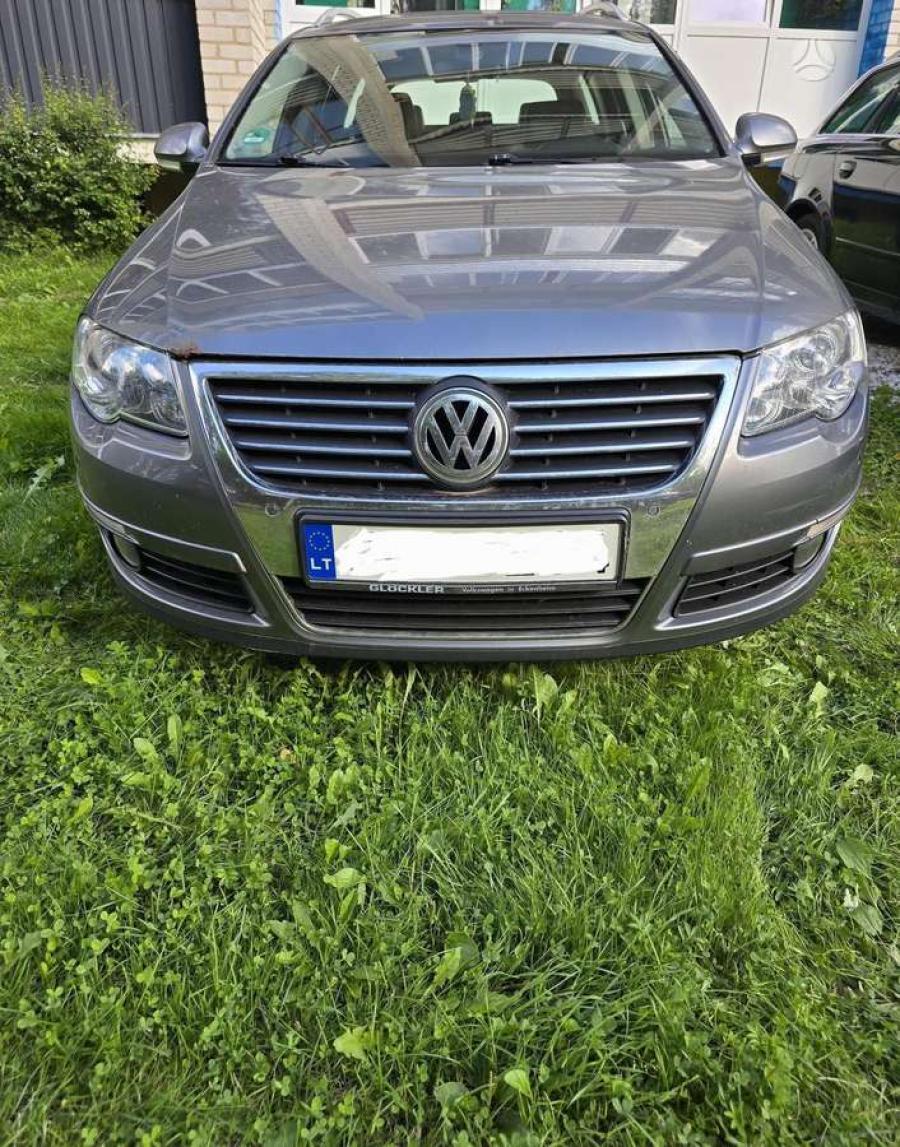 Pelēks Volkswagen Passat 2005 Kaišiadorys, ar dzinēja tilpumu 1.97 L un nobraukumu 299 tūkst. km par 700 €, foto 3 vietnē AUTOMOTO.COM.LV