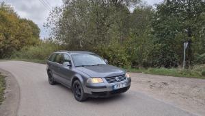 Серый Фольксваген Пассат 2005 в Алитус, объемом двигателя 1.90 л и пробегом 482 тыс. км за 1050 €, фото  на AUTOMOTO.COM.LV