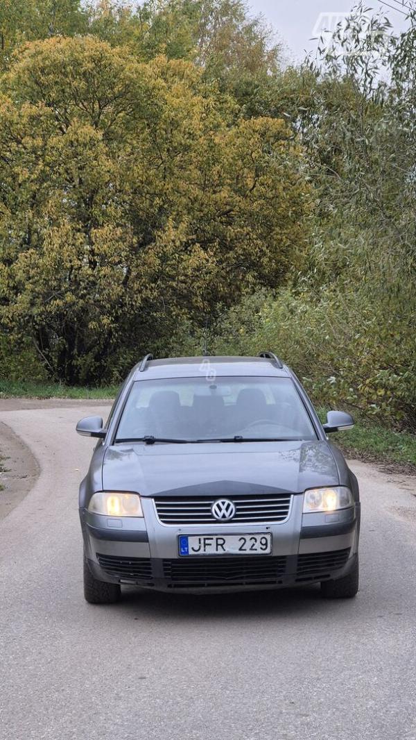 Pelēks Volkswagen Passat 2005 Alīta, ar dzinēja tilpumu 1.90 L un nobraukumu 482 tūkst. km par 1050 €, foto 9 vietnē AUTOMOTO.COM.LV