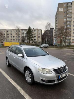 Pelēks Volkswagen Passat 2006 Kauņa, ar dzinēja tilpumu 1.97 L un nobraukumu 355 tūkst. km par 2150 €, foto 3 vietnē AUTOMOTO.COM.LV