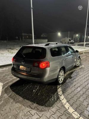 Pelēks Volkswagen Passat 2006 Viļņa, ar dzinēja tilpumu 2.00 L un nobraukumu 308 tūkst. km par 1450 €, foto 3 vietnē AUTOMOTO.COM.LV