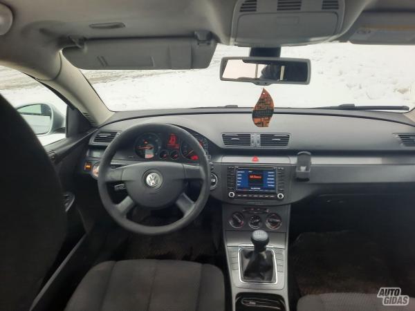 Pelēks Volkswagen Passat 2006 Klaipėda, ar dzinēja tilpumu 1.90 L un nobraukumu 500 tūkst. km par 870 €, foto 6 vietnē AUTOMOTO.COM.LV