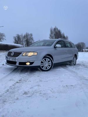 Pelēks Volkswagen Passat 2006 Tauragė, ar dzinēja tilpumu 1.97 L un nobraukumu 396 tūkst. km par 1777 €, foto  vietnē AUTOMOTO.COM.LV