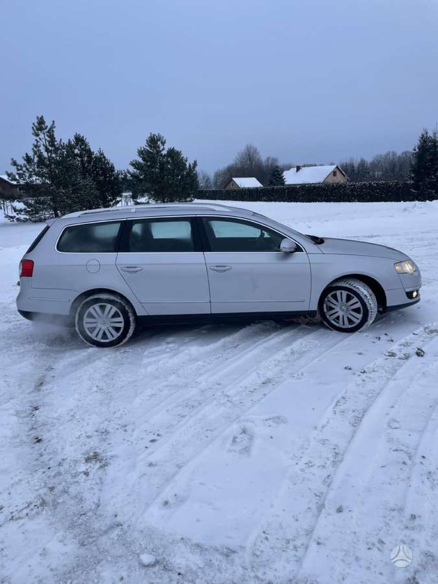 Pelēks Volkswagen Passat 2006 Tauragė, ar dzinēja tilpumu 1.97 L un nobraukumu 396 tūkst. km par 1777 €, foto 4 vietnē AUTOMOTO.COM.LV
