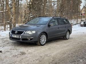 Grey Volkswagen Passat 2006 in Vilnius, with an engine capacity of 1.97 L and mileage of 345 thousand km for 2350 €, photo  on AUTOMOTO.COM.LV