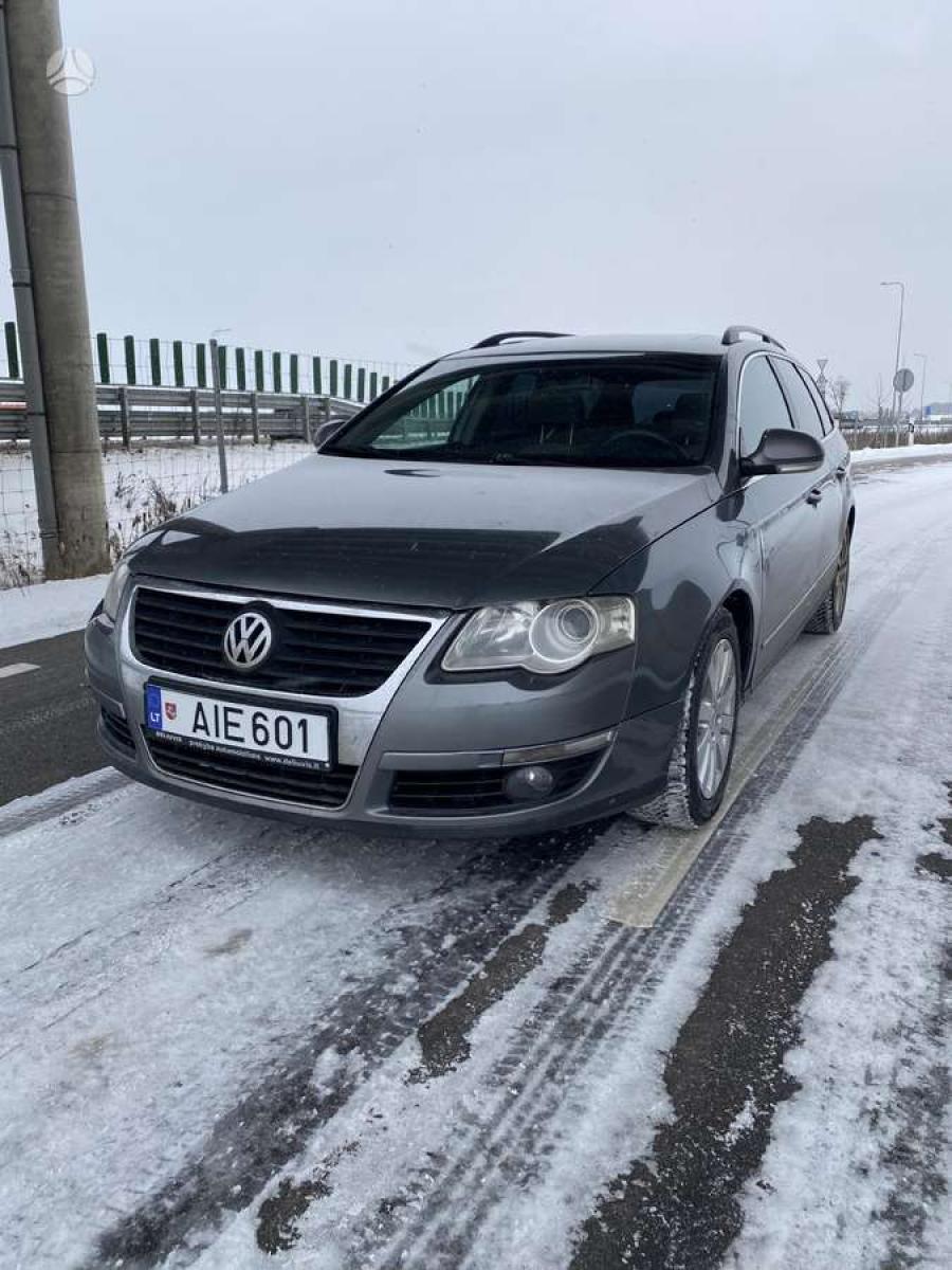Pelēks Volkswagen Passat 2006 Kauņa, ar dzinēja tilpumu 2.00 L un nobraukumu 360 tūkst. km par 1700 €, foto 1 vietnē AUTOMOTO.COM.LV