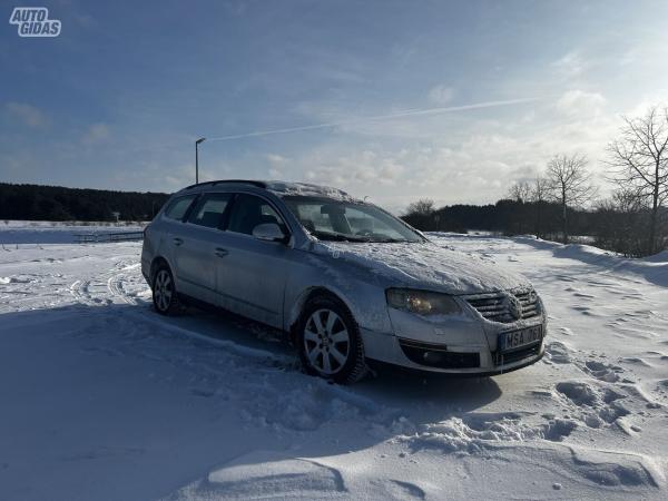 Grey Volkswagen Passat 2006 in Kaunas, with an engine capacity of 2.00 L and mileage of 365 thousand km for 1560 €, photo 1 on AUTOMOTO.COM.LV